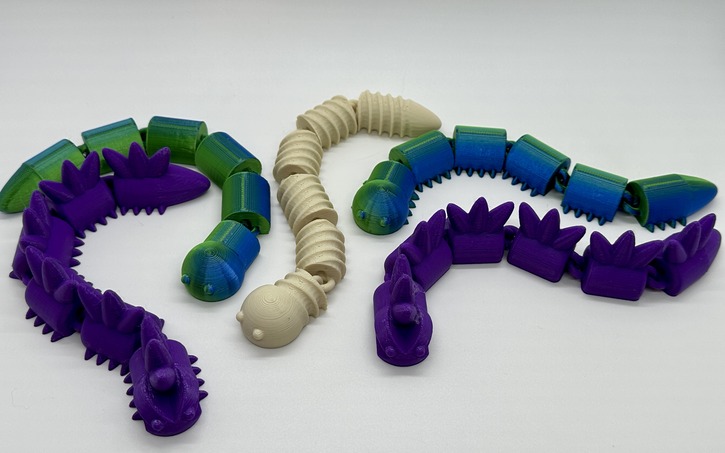 Codeblock design PIP Link Worm Toy Generator - Tinkercad
