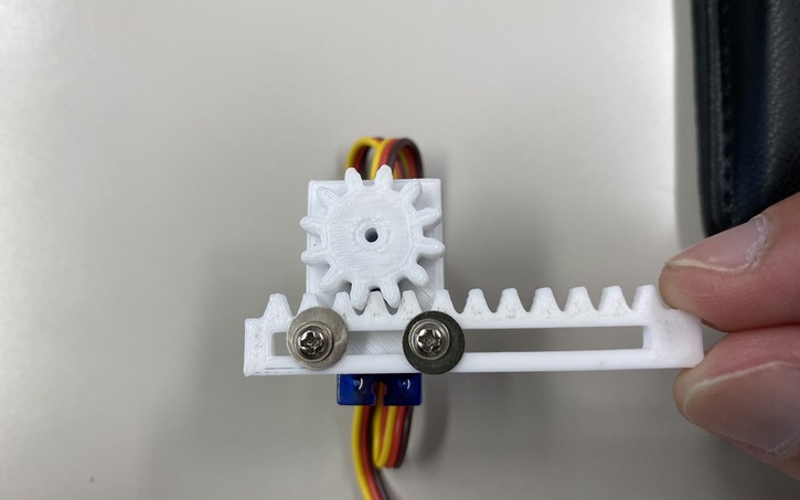 3D design SG90 and Rack and Pinion - Tinkercad