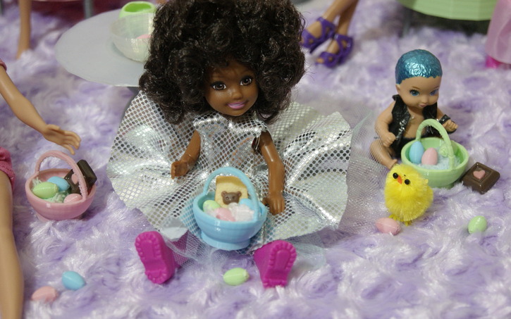 3D design Barbie child size Easter basket - Tinkercad